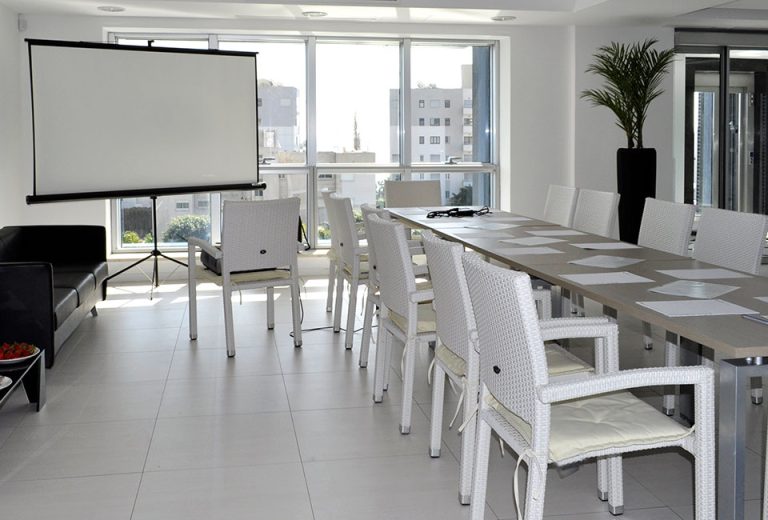 INDOOR & OUTDOOR SPACE – KIBC – Business Center